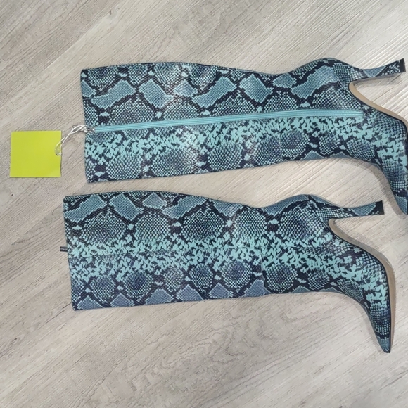 Gianni Bini | Shoes | Gianni Bini Knee High Heel Boots Leather ...